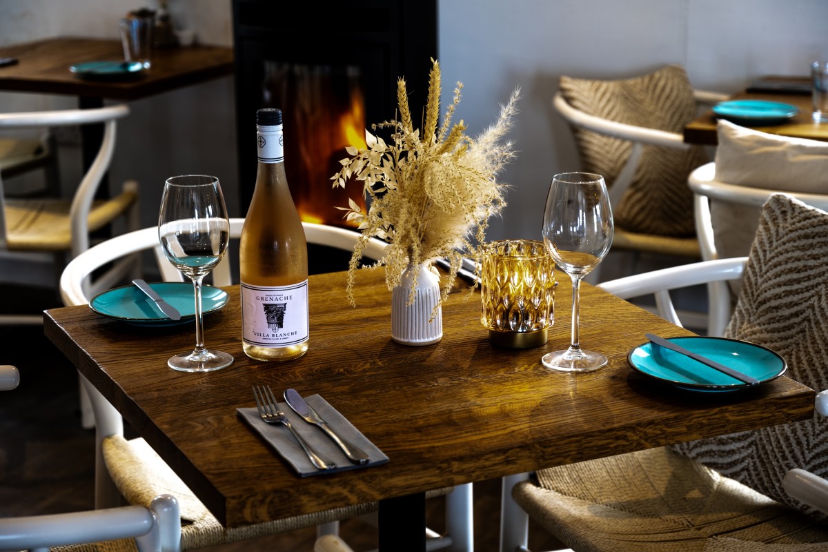 Best Beach Cafes Cornwall - Pod Cafe Portreath | Pod Cafe Portreath